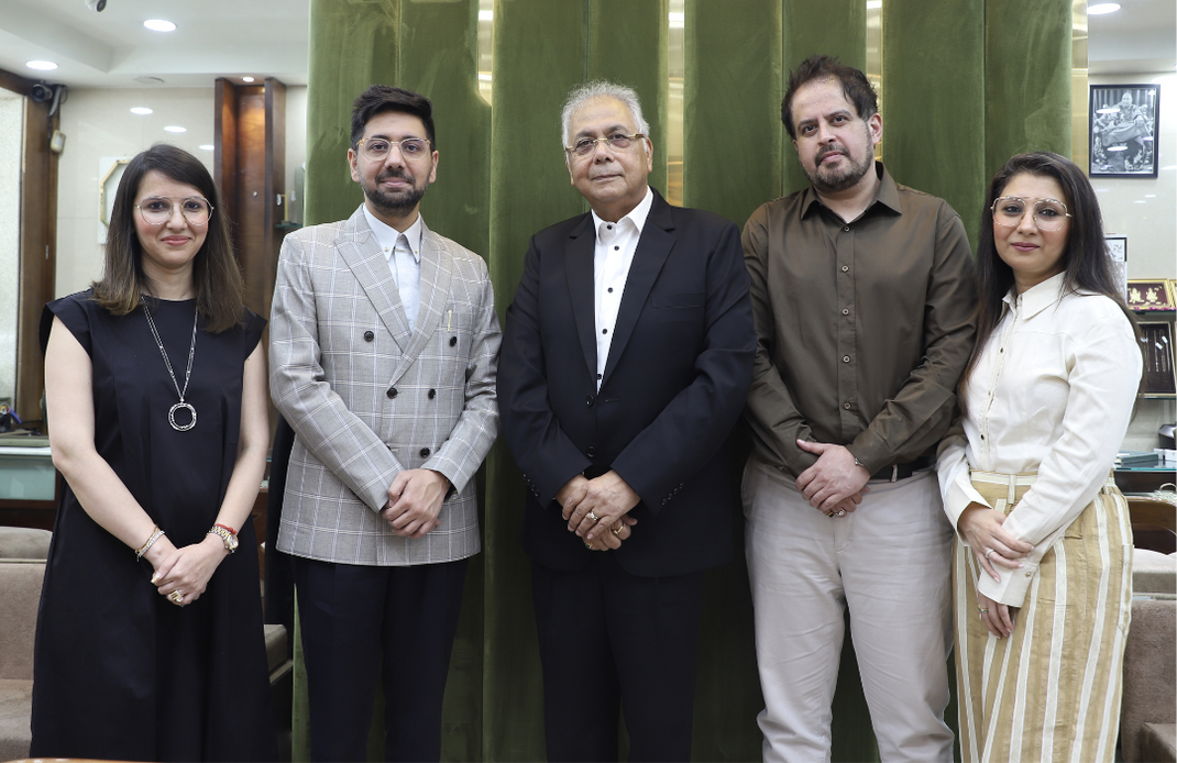 The Madan Family – Madan Jewellers India LLP | Naresh Khanna Group